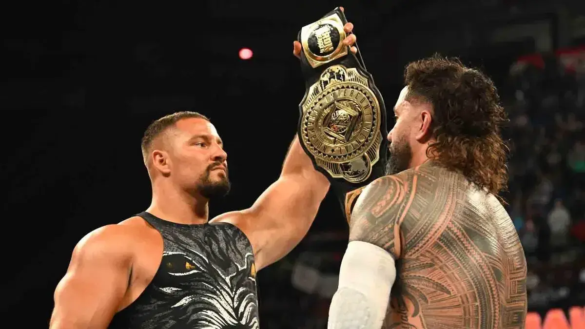 🚨💬 “¡Suerte con eso, Jey!” – Roman Reigns se burla públicamente de Jey ...